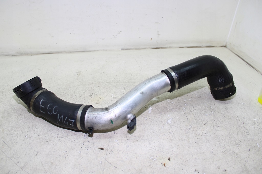 BMW E60 e61 RURA WĄŻ PRZEWÓD TURBO intercoolera 520d M47N2 7798101 ...