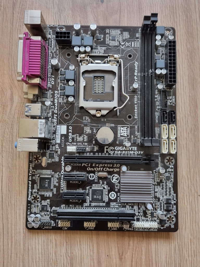 Gigabyte GA-B85M-D3V (rev. 2.0) Micro ATX - 12285066951 - oficjalne ...