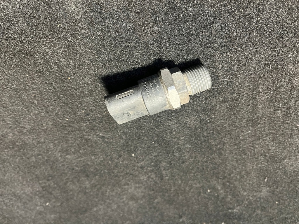 czujnik ciśnienia paliwa BOSCH 0281002498 - 11579808200 - oficjalne ...