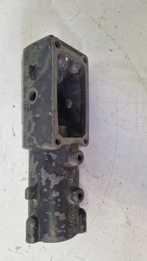 obudowa wybieraka skrzyni biegów scania r xpi 1355477 - 14557007037 ...