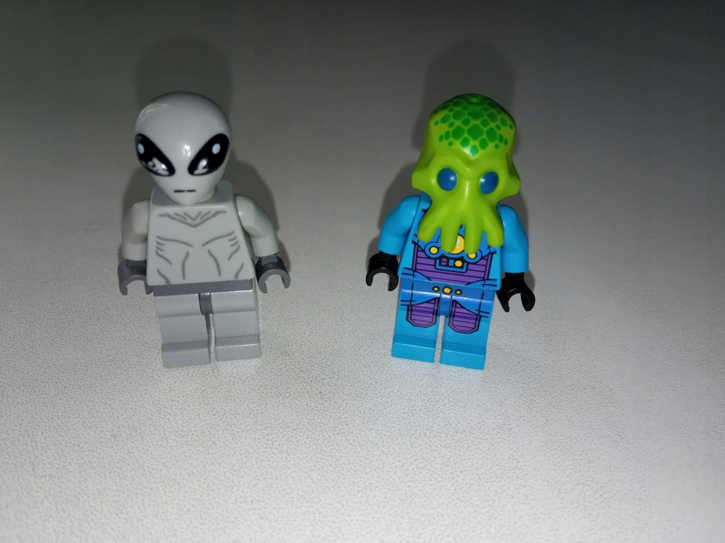 minifigurki lego - classic alien col081 i alien trooper 201 z wadami ...