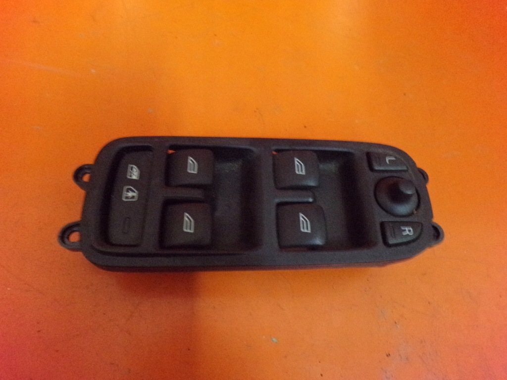 PANEL PRZEŁĄCZNIK SZYB 31334347 VOLVO XC60 I 11R - 11567979820 ...