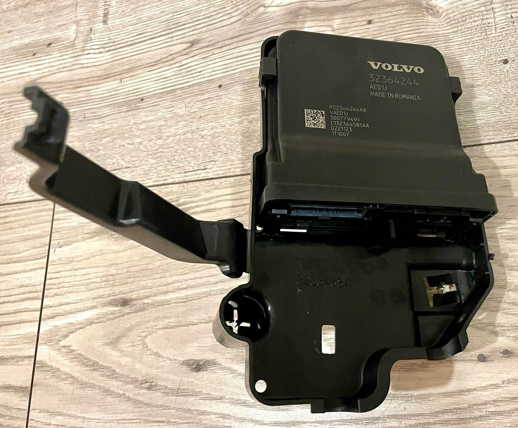 Volvo XC60 II 2022 XC40 moduł telefonu komunikacji - 13443239140 ...