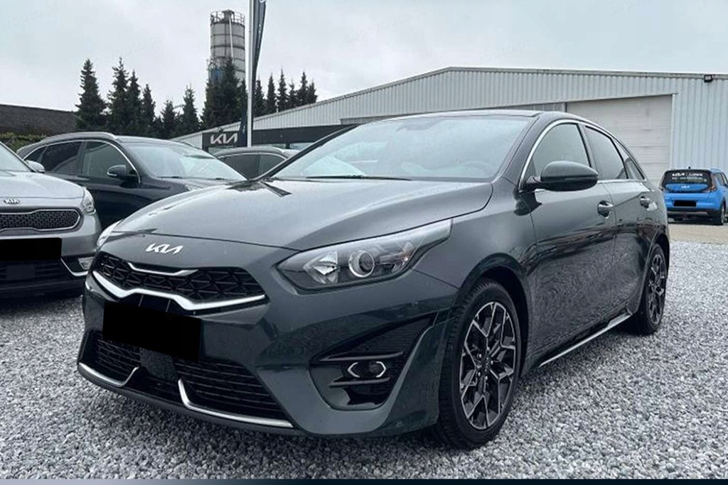 Kia Cee'd 1.5 T-GDI GT Line Combi 160KM 2024 - 15622151525 - oficjalne ...