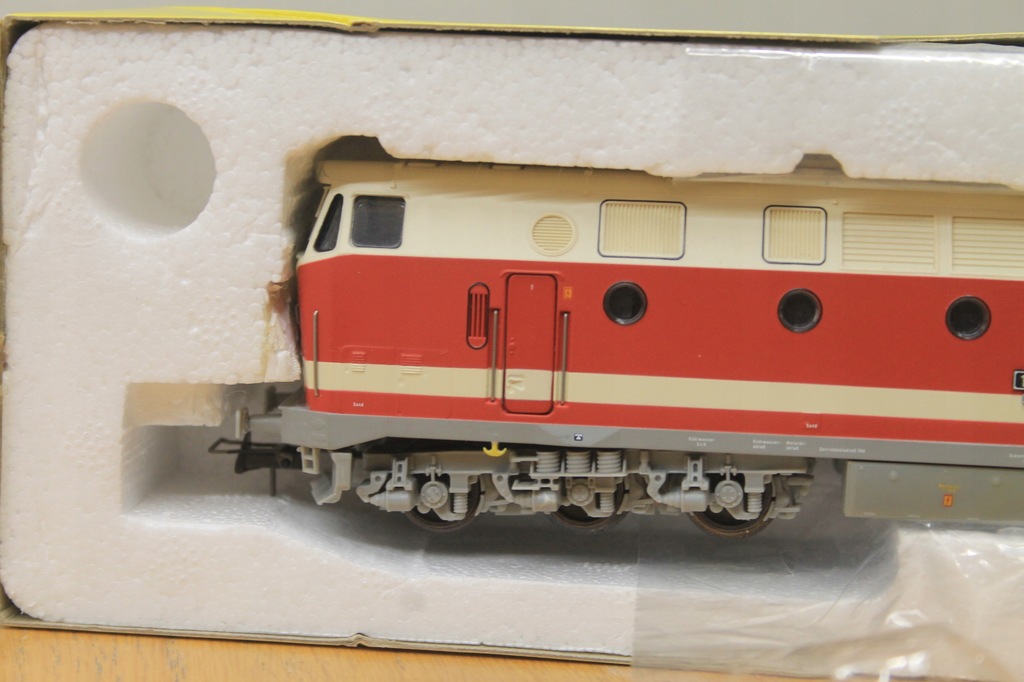 Brawa H0 0400 Lokomotywa spalinowa BR 119 - 14771039304 - oficjalne archiwum Allegro