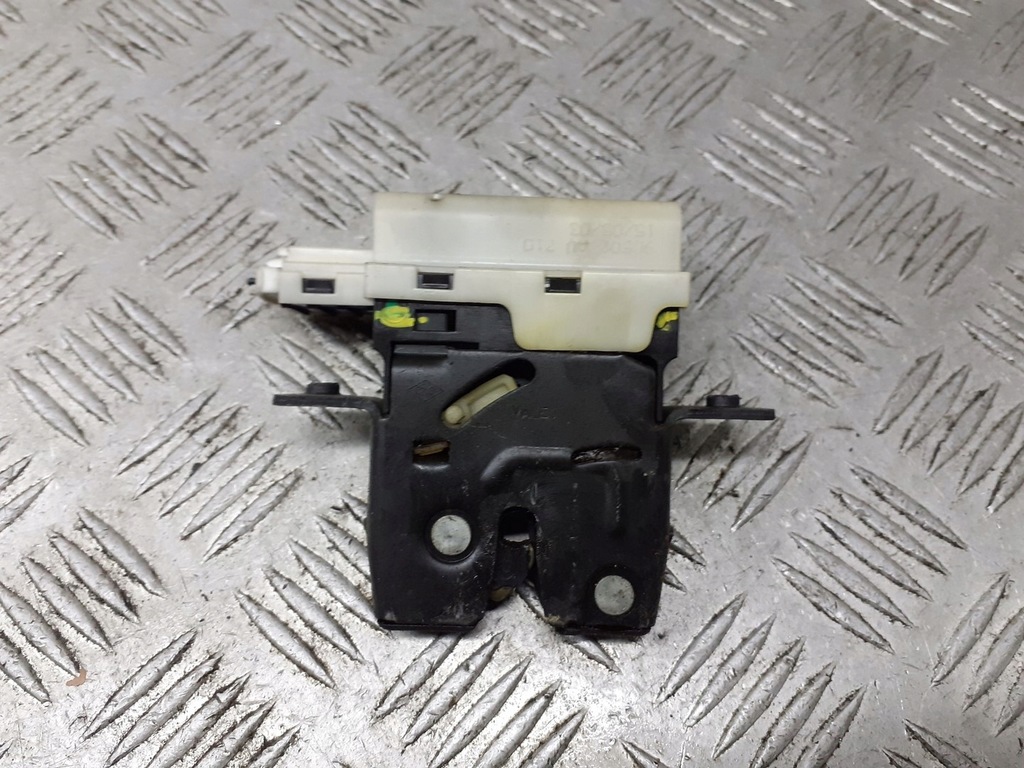 ZAMEK KLAPY BAGAŻNIKA NISSAN PRIMERA P12 HB - 13052649346 - oficjalne archiwum Allegro