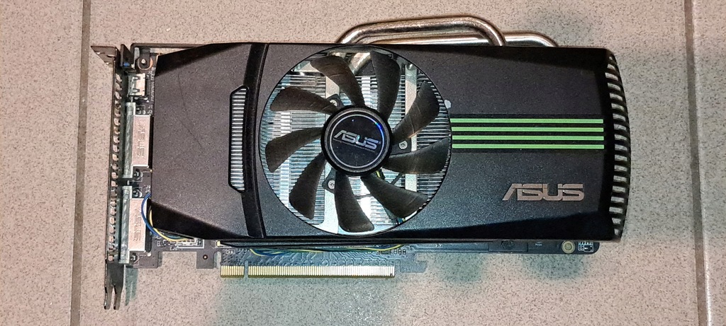 Asus GTX 560 TI 2 GB , model ENGTX560 TI DC/2DI/1GD5 - paski na ekranie - 14850557470 ...
