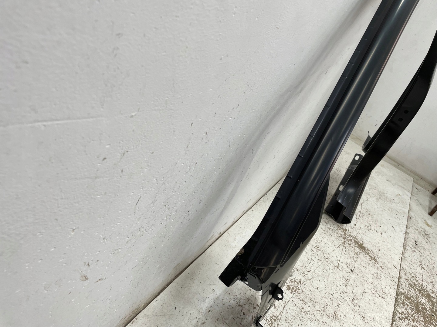 Pillar cover left vw golf viii 8 5h0 5h4 5h9 5 doors 20-24 | Autocatalog XDALYS