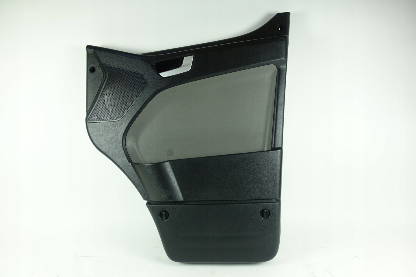 Hyundai h350 door upholstery front right - Online catalog XDALYS