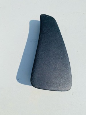 Mercedes W204 PODUSZKA FOTELA PRAWA PRZÓD CZARNA - 10773735005 ...