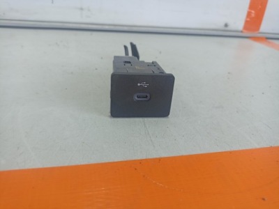 FORD PUMA II MK2 GNIAZDO PORT USB-C M1TT-14F014-AC - 13556542339 ...