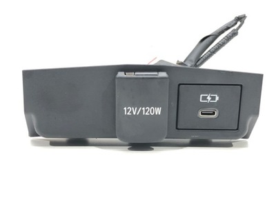 | TOYOTA COROLLA E21 GNIAZDO USB 85532-12020 - 12215789356 - oficjalne ...