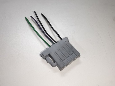 Wtyczka lampy tył klapa Błotnik Ford Mondeo MK4 - 13781633920 - oficjalne archiwum Allegro