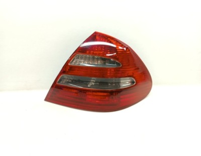 MERCEDES W211 SEDAN LAMPA PRAWA TYŁ TYLNA - 13846447746 - oficjalne ...