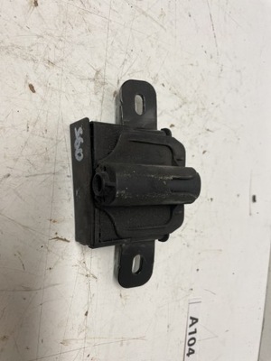 VOLVO V60 S60 II ZAMEK RYGIEL MASKI 31218611 - 11977111968 - oficjalne ...