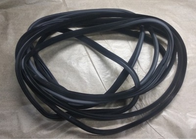 Uszczelka drzwi VOLVO XC90 32229248 - 10514240952 - oficjalne archiwum ...