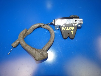 MERCEDES E W212 W207 W204 ZAMEK WKŁADKA KLAPY TYŁ - 5048121724 - oficjalne archiwum Allegro