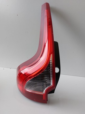VOLVO XC60 LIFT LAMPA TYŁ PRAWA 31323035 L90007893 - 12950571561 ...