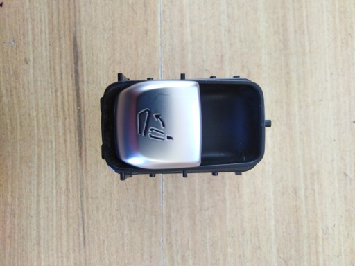 MERCEDES GLC W253 PRZEŁĄCZNIK FOTELA (647 2059056511 za 100 zł z ...