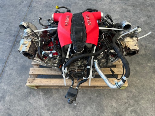 Ferrari F8 Silnik ENGINE Kompletny Engine V8 SILNIK Z NUMEREM F154CG za ...