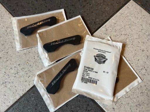 HARLEY ROAD KING EMBLEMAT NAPIS ZNACZEK LOGO FLHR za 149.00PLN z Kraków ...