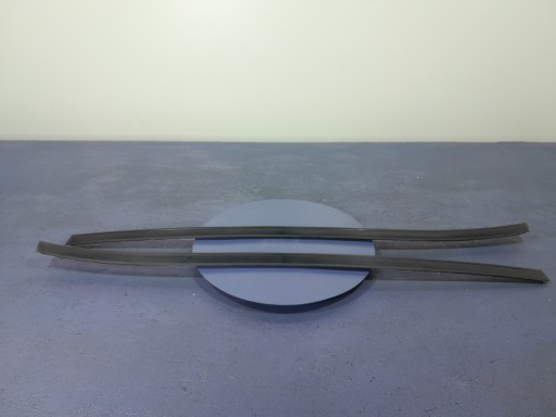 MERCEDES R W251 LISTWY SZYBY PRZÓD A2516904962 A2516905062 KOMPLET ...