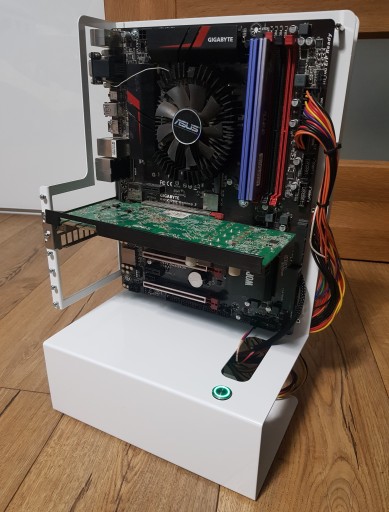 Obudowa M-CASE 1 RAL Otwarta obudowa PC Test Bench w Nowy Sącz - Sklep ...