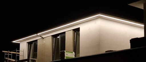 LED LINIA Nowoczesna Podbitka Elewacja Brama Wejście Design Na Wymiar ...