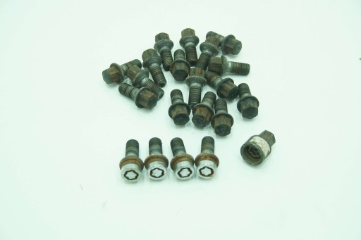 SRUBY DO KOŁ ZABEZPIECZENIA KPL ORYGINAŁ MERCEDES SL350 R230 02- 12345 ...