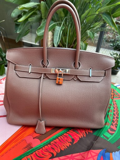 Togo hermes store