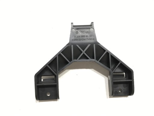 MERCEDES W205 ŚLIZG ZDERZAK A2058858300 TYŁ A2058858300 za 33,96 zł z ...