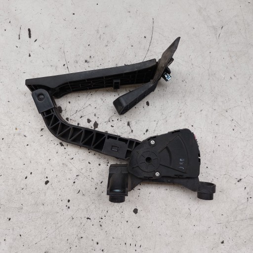 HYUNDAI I40 PEDAŁ GAZU POTENCJOMETR 32726-3Z000 za 50.00PLN z Świdnica ...