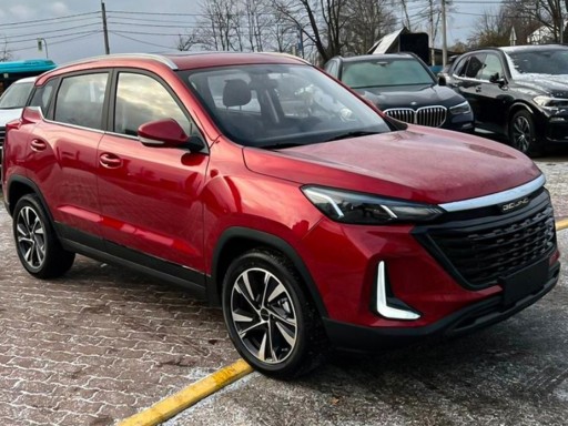 BAIC Beijing 3 - modele, dane, silniki, testy • AutoCentrum.pl