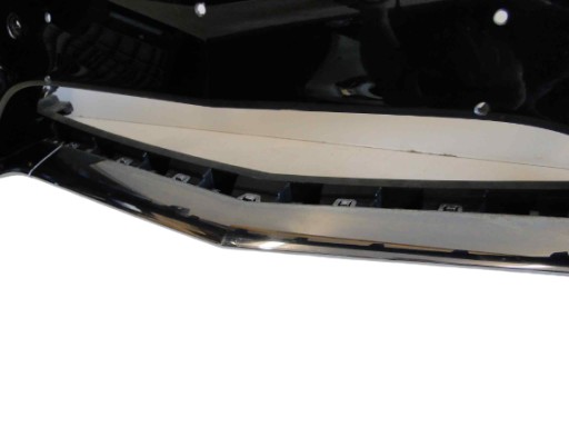 MERCEDES E 207 C/A AMG LISTWA CHROM ŚRODKOWA W207 za 699.00PLN z LUBASZ ...