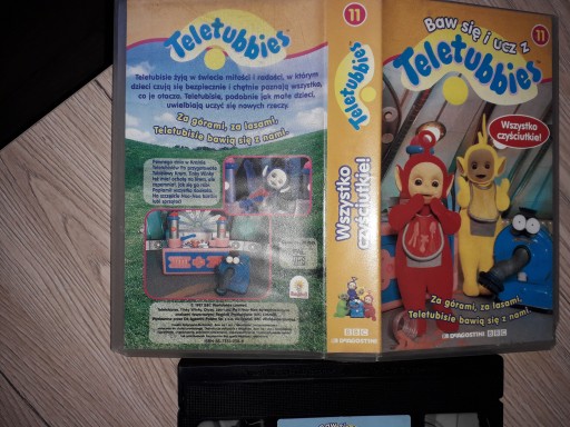 TELETUBISIE - WSZYSTKO CZYŚCIUTKIE - BAJKA - KASETA VHS 17912555945 ...