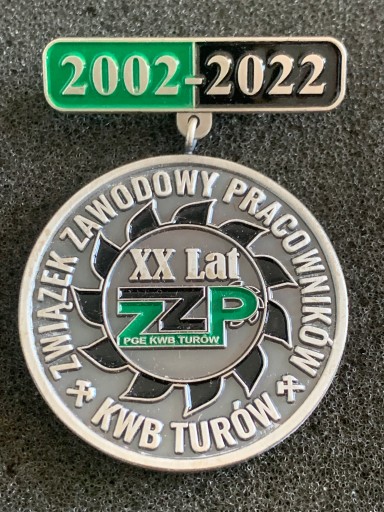 ZWIĄZEK ZAWODOWY PRACOWNIKÓW KWB TURÓW XX LAT • Cena, Opinie • Odznaki 17561553521 • Allegro