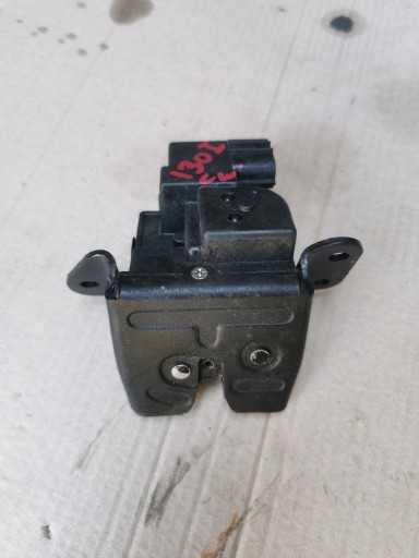 HYUNDAI I30 I KOMBI ZAMEK KLAPY BAGAZNIKA TYL za 199.00PLN z Dzierzążnia - Allegro - (13835938169)