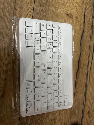 Klawiatura do iPad niemiecki uklad klawiszy QWERTZ | Kraków | Kup teraz ... Klawiatura do iPad niemiecki uklad klawiszy QWERTZ | Kraków | Kup teraz ...