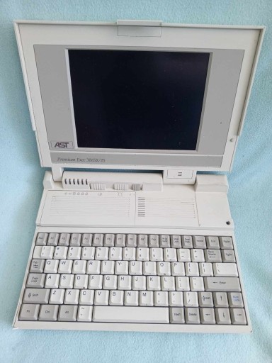 Retro laptop AST Premium Exec 386SX/25 | Goleniów | Kup teraz na ...