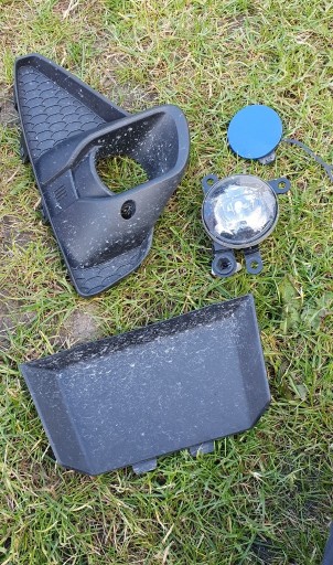 Kratka zderzaka ramka opel corsa F 9830218180 | Jankowice | Ogłoszenie ...