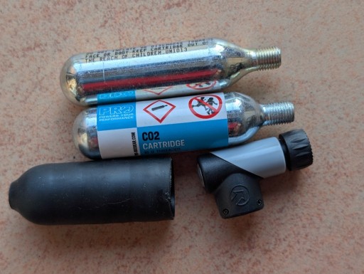 Pompka rowerowa PRO Micro CO2 + 2 naboje | Jelenia Góra | Kup teraz na Allegro Lokalnie
