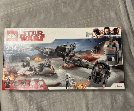 LEGO Star Wars 75202 Defense of Crait | Wrocław | Kup teraz na Allegro ...