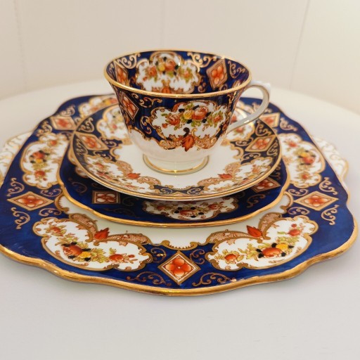 **BAJKOWY Royal Albert DERBY vs. Heirloom 1925+ | Lublin | Kup teraz na ...