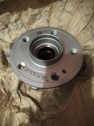 Mercedes GLE piasta zwrotnica A1673560200 | Rzeszów | Ogłoszenie na ...