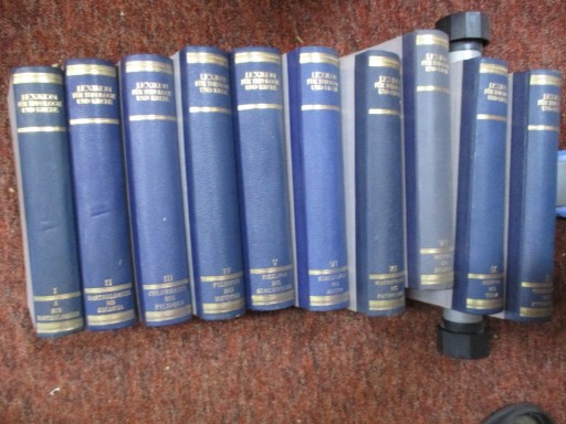 LEXIKON FUR THEOLOGIE UND KIRCHE T. 1-10 wyd. 1930 | Puławy | Kup teraz ... LEXIKON FUR THEOLOGIE UND KIRCHE T. 1-10 wyd. 1930 | Puławy | Kup teraz ...
