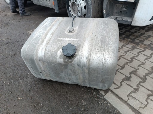 Zbiornik Paliwa Mercedes Benz 330l mega | Łuków | Ogłoszenie na Allegro ...
