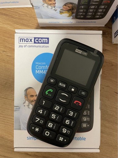 MaxCom Comfort MM428BB. Czarno czerwony. Nowy 24m. | Chojnice | Kup ...