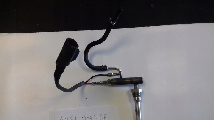 CV61-9T540-AB 1877097 CV619T540AB VALVE DPF PLUG FORD CMAX SMAX FOCUS