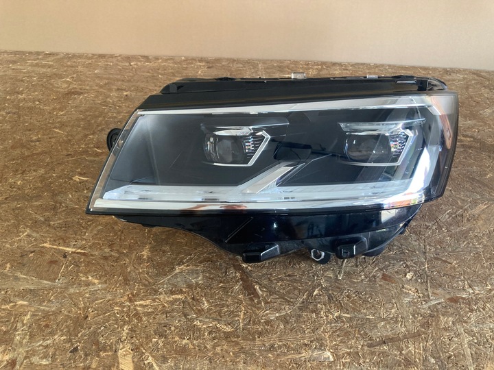 LAMP LEFT VW T6 FACELIFT TRANSPORTER 7L1941035B LED