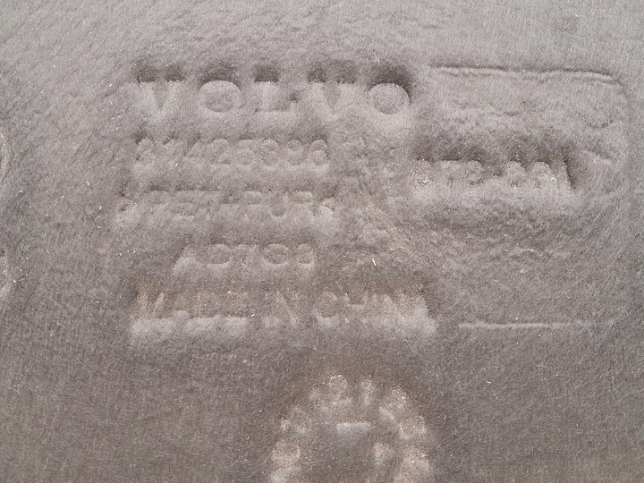 31425386 VOLVO XC60 II SOUND INSULATION HOOD 31425386